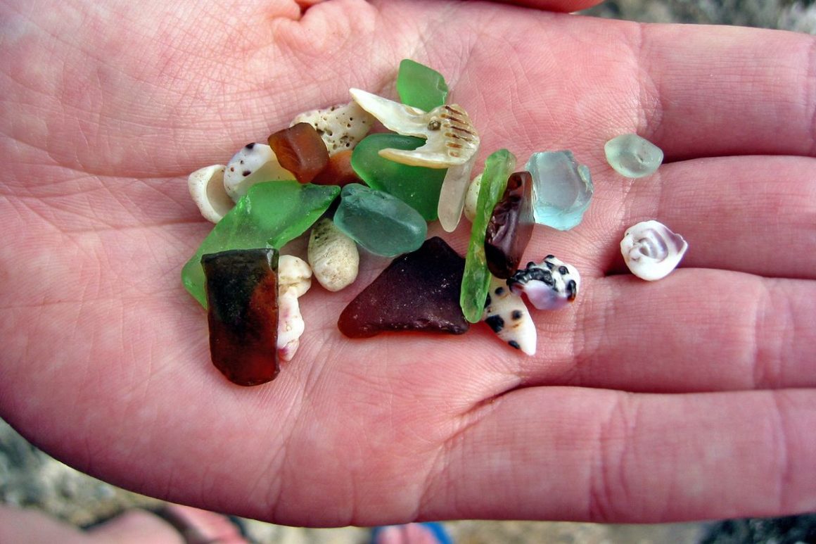 Where to Find Seaglass Beaches in Maine - HWY.CO