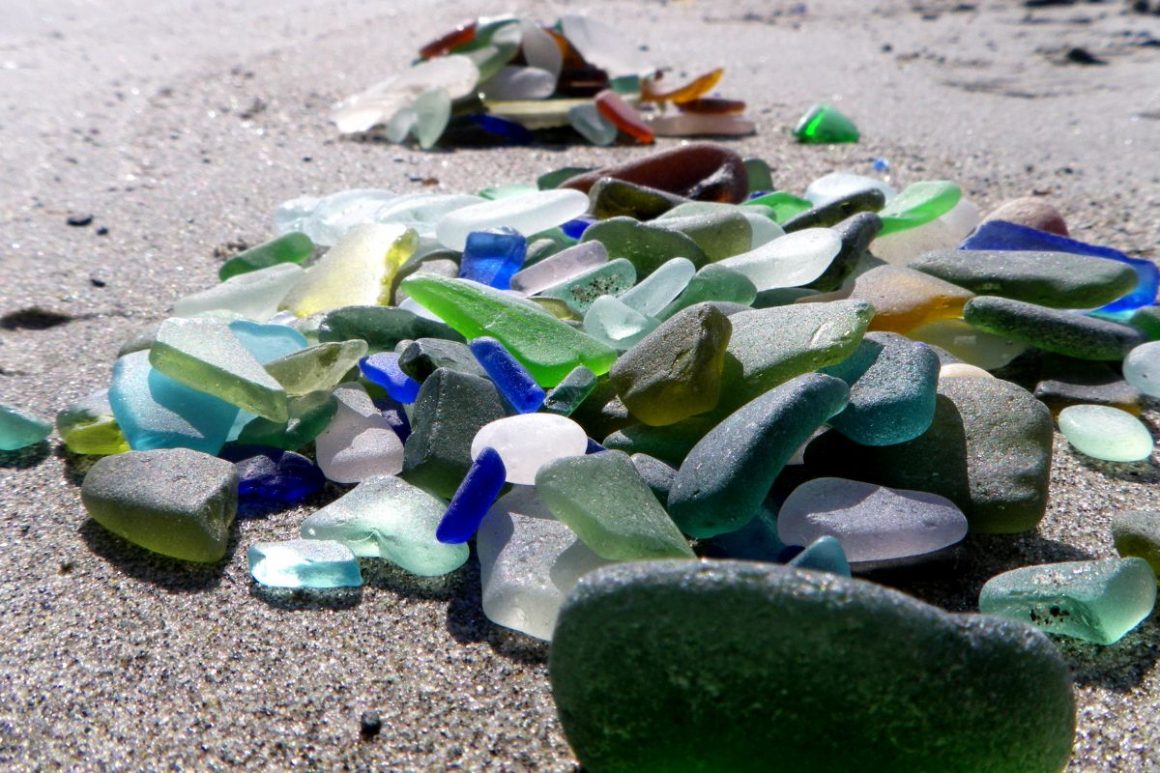 Where to Find Seaglass Beaches in Maine - HWY.CO