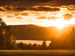 Stunning Lakes in New Hampshire to Add to Your Bucket List